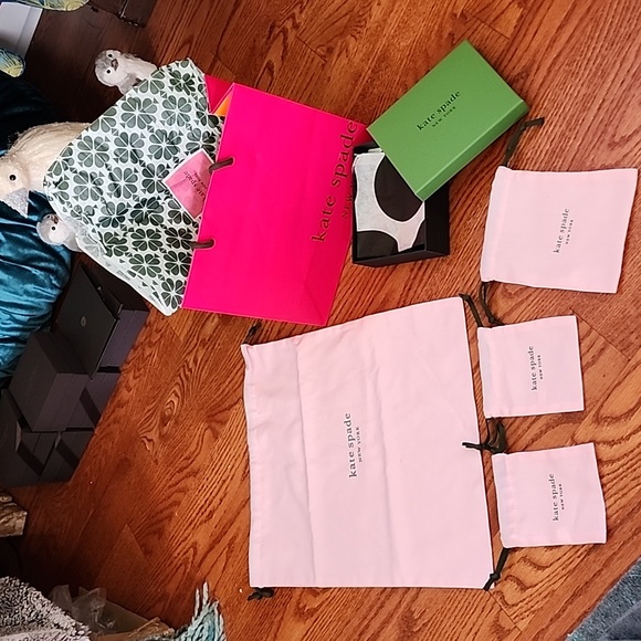 kate spade | Bags | Kate Spade Boxbag With Tissue And 4 Pouches For ...